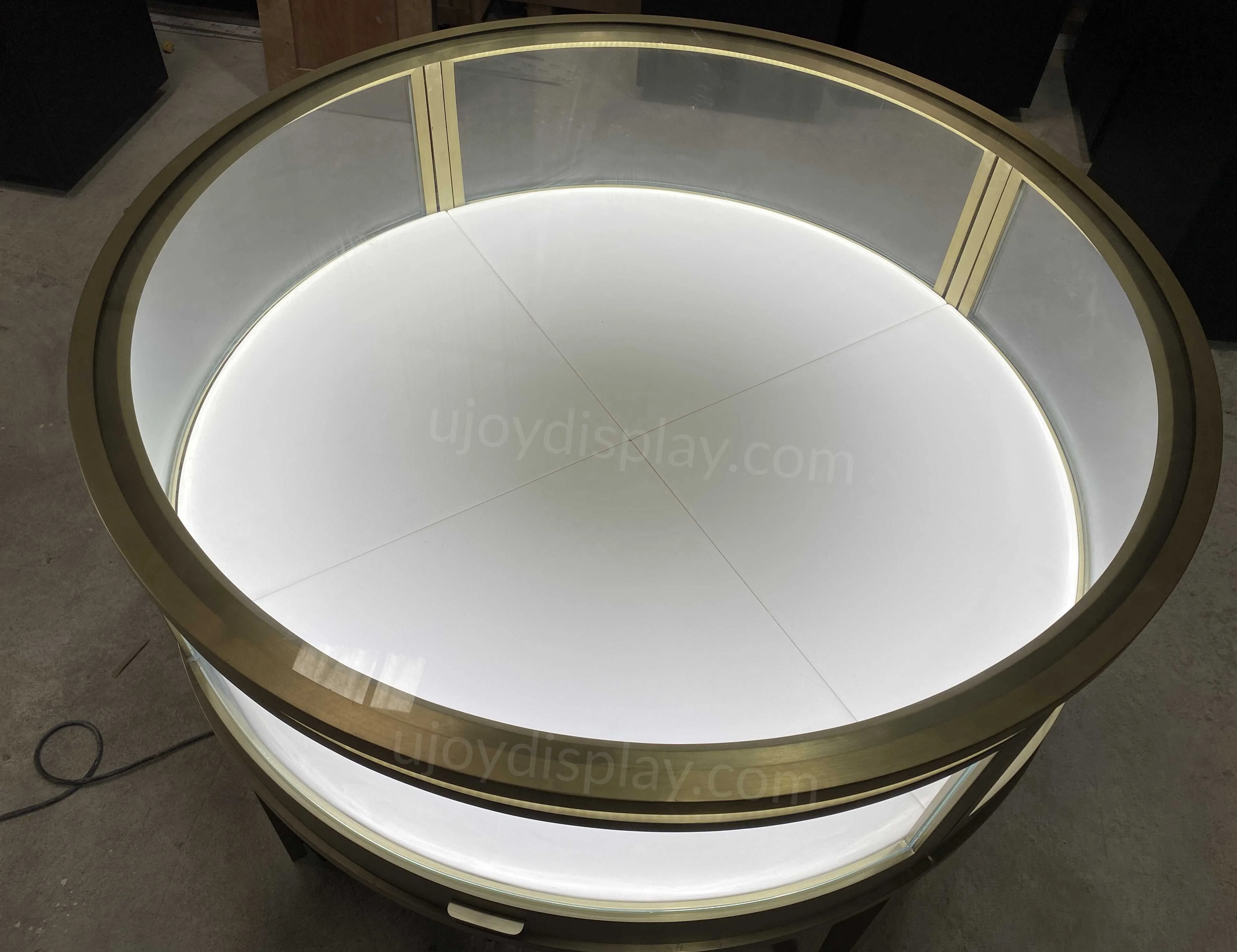 Round Jewelry Showcase Round Glass Showcase Jewelry Display Showcase ...