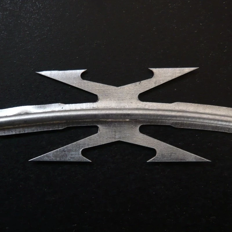 CBT BTO Roll Concertina Double Strand Razor Blade Barbed Wire pour ...