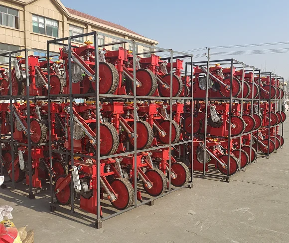 Agricultural Maize Seeder Drill 4 Rows Corn Seeder with Fertilizer