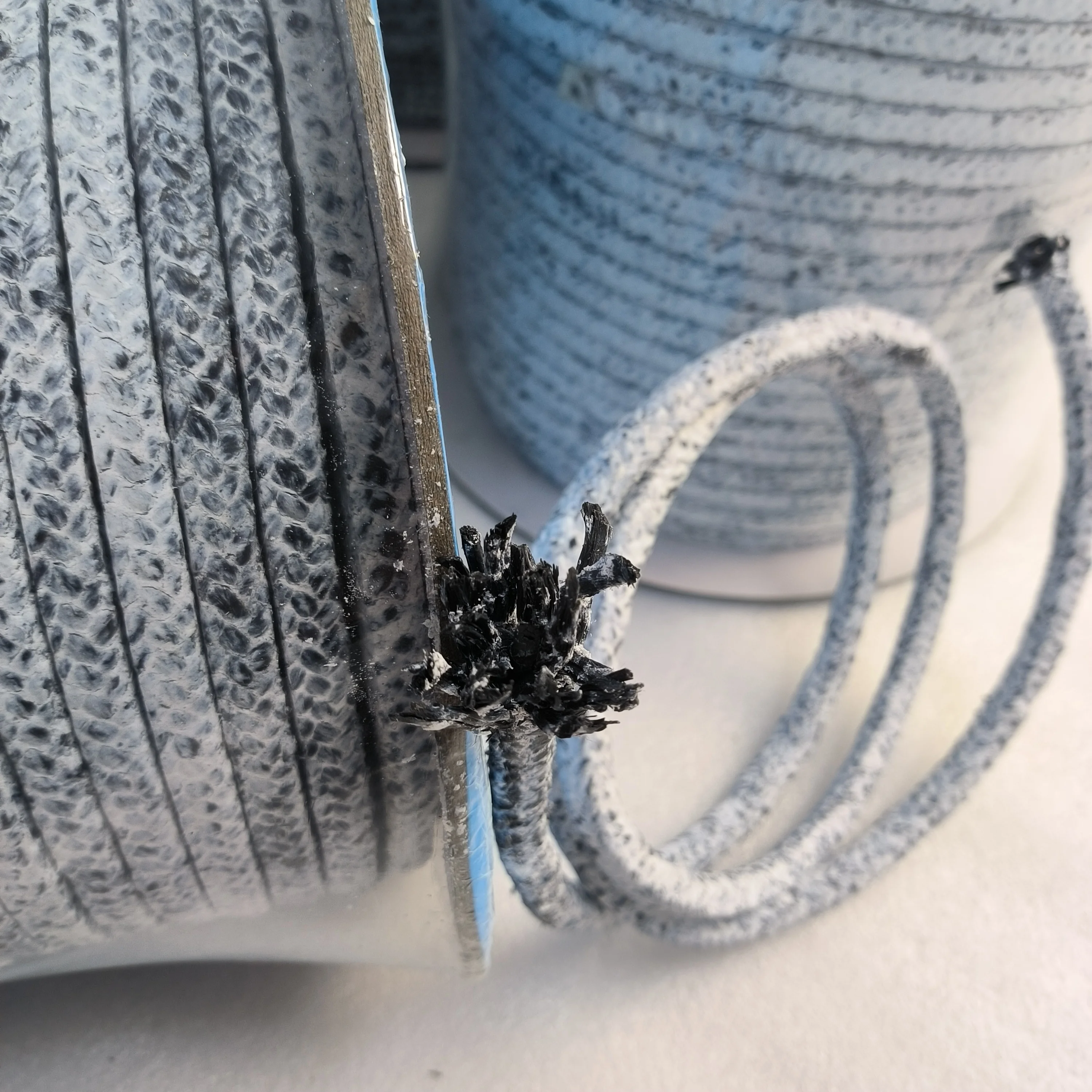 K466m-carbon Yarn Gland Packing High Temperature Resistance 600 - Buy ...