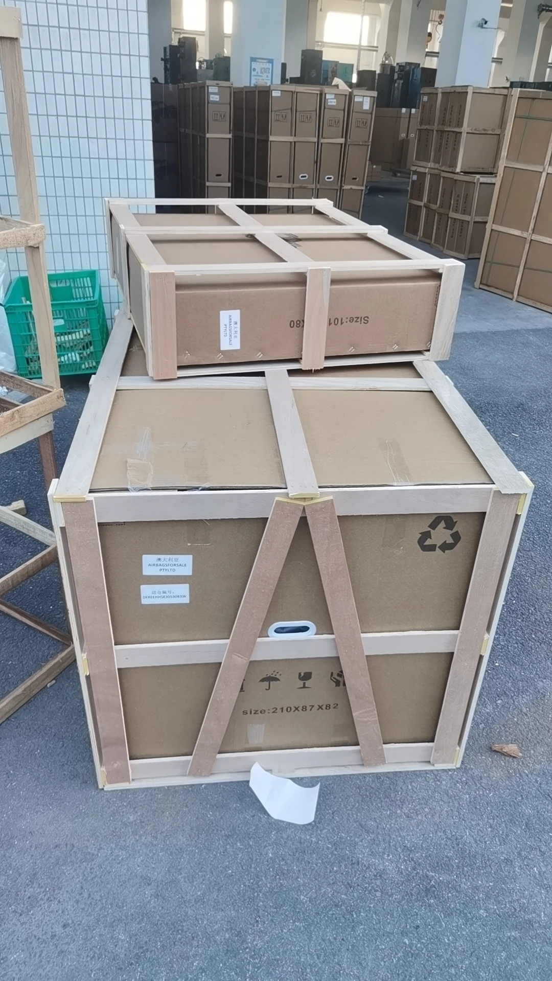 95b807421 Rear Bumper For Porsche Macan 95b.1 2014 2015 2016 2017 2018 ...