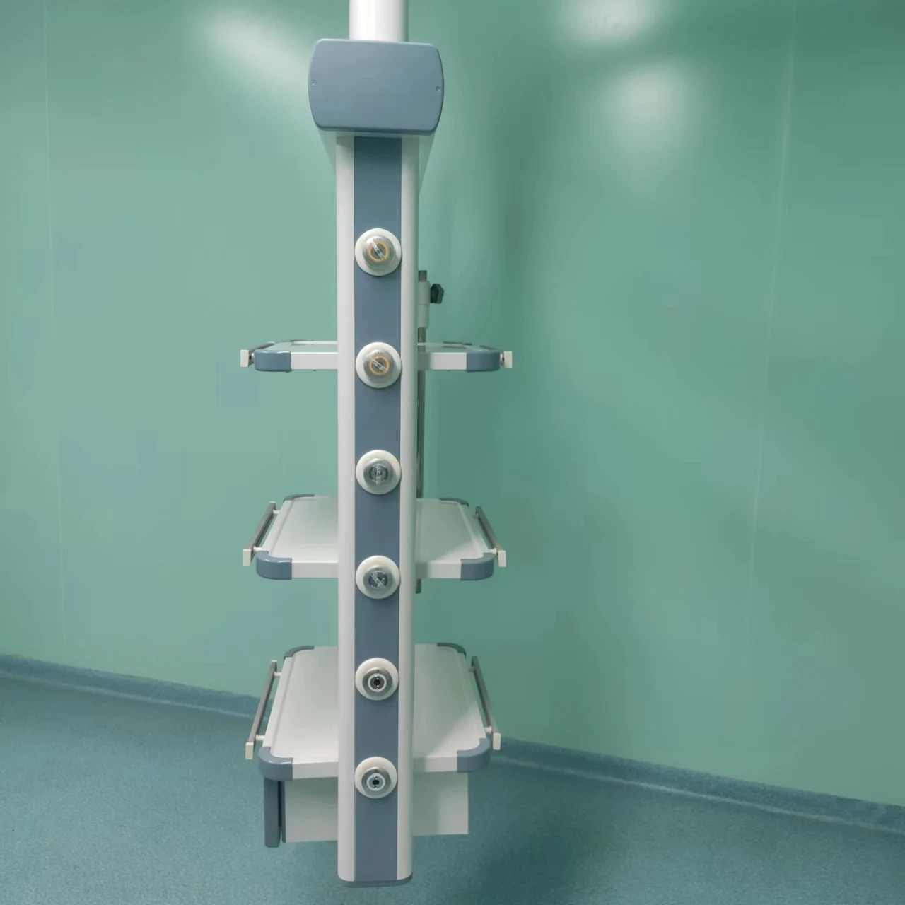 Surgical Ceiling Suspension Tower for ICU - Durable & Versatile