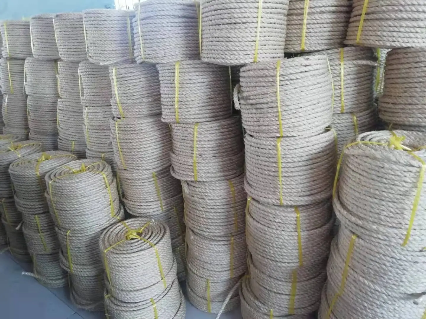 Marine Grade 3 Strand Twisted Sisal Mooring Rope/ Sisal Packing Rope ...