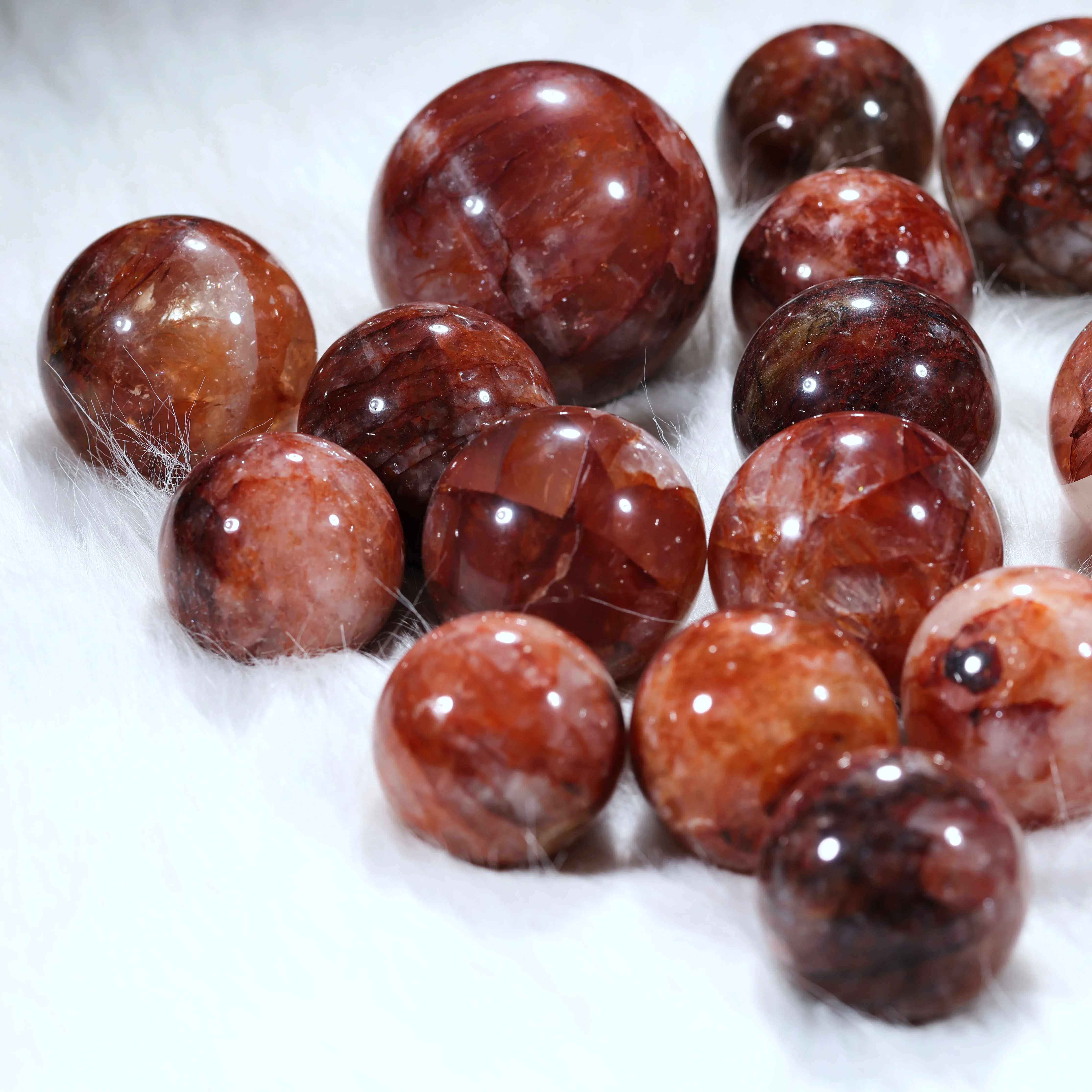 5-7 Cm Red Fire Quartz Spheres Healing Crystals Red Fire Quartz Balls ...