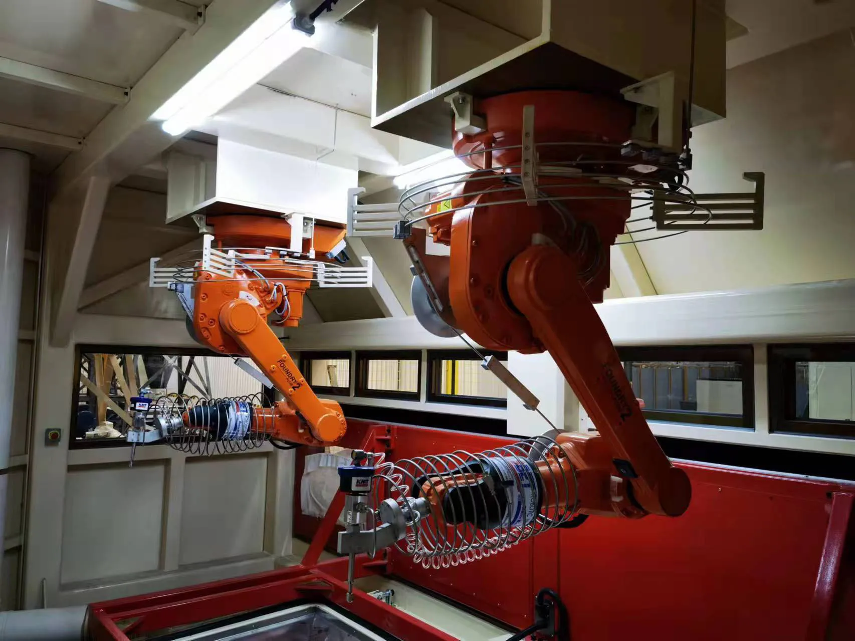 BBET Fully Enclosed Overhead Robot Waterjet Cutting Industrial ...