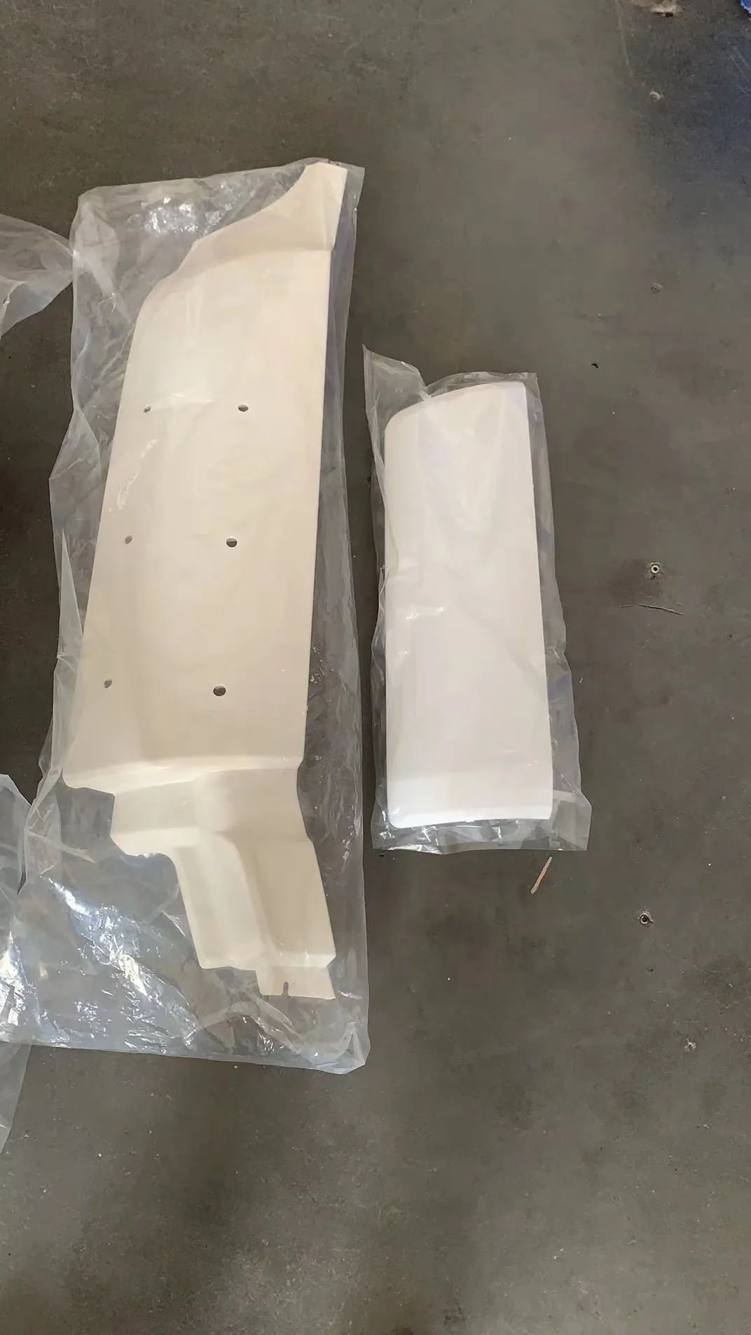 Vane Corner For Ud Quester - Buy Vane Corner For Quester,Truck Spare ...