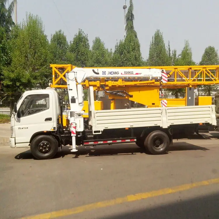 SQ4SK3Q 4 Ton Truck Mounted Crane - Reliable Lifting Power