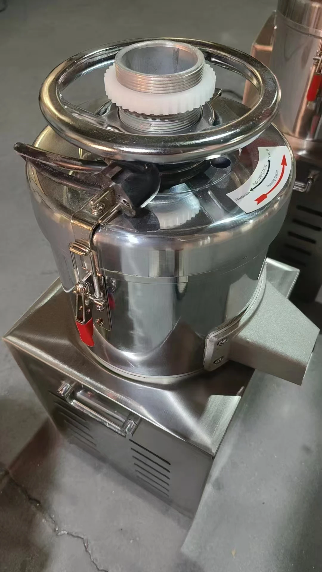 EJIN Vertical Sauce Making Peanut Butter Machine - High Efficiency