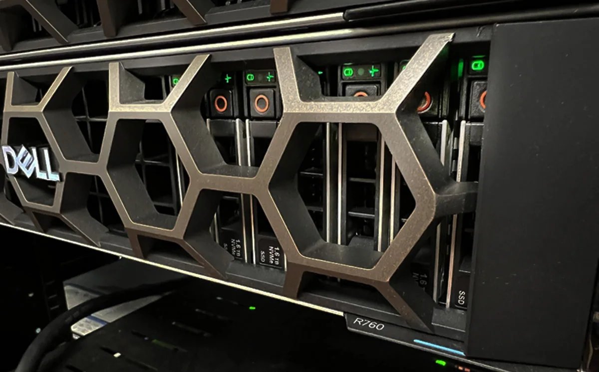 100% Original Dell Emc Poweredge R760 2u Rack Server Resources In Stock ...