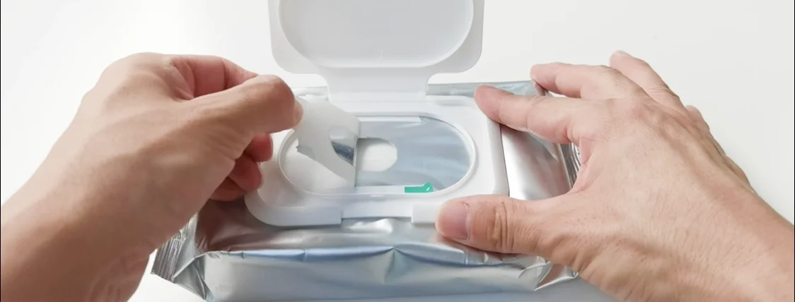 Rigid Lids Resealable Open Close Sticker Roll White Cpp Film Wet Wipes ...