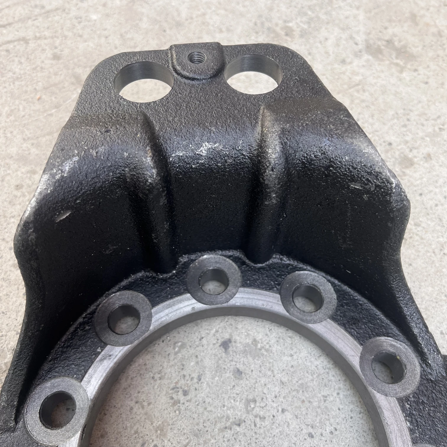 High-quality Brake Base Plate Assembly for HOWO Trucks