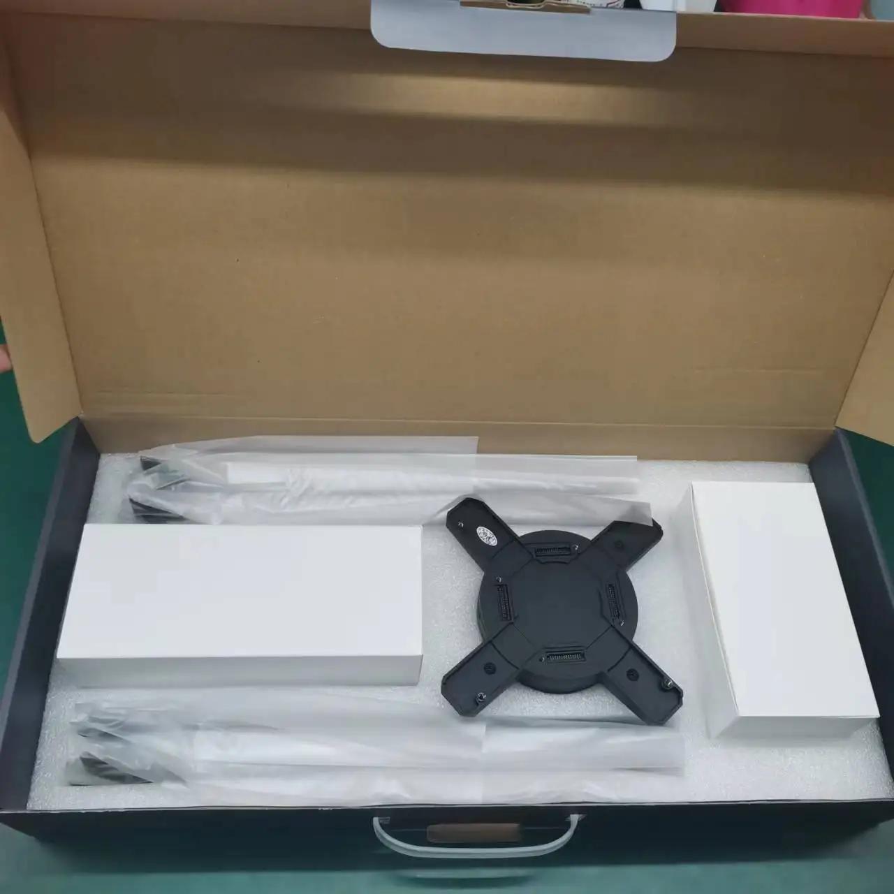 3d Hologram Fan Spinning Hologram 4 Blades 3d Hologram Display Showcase ...