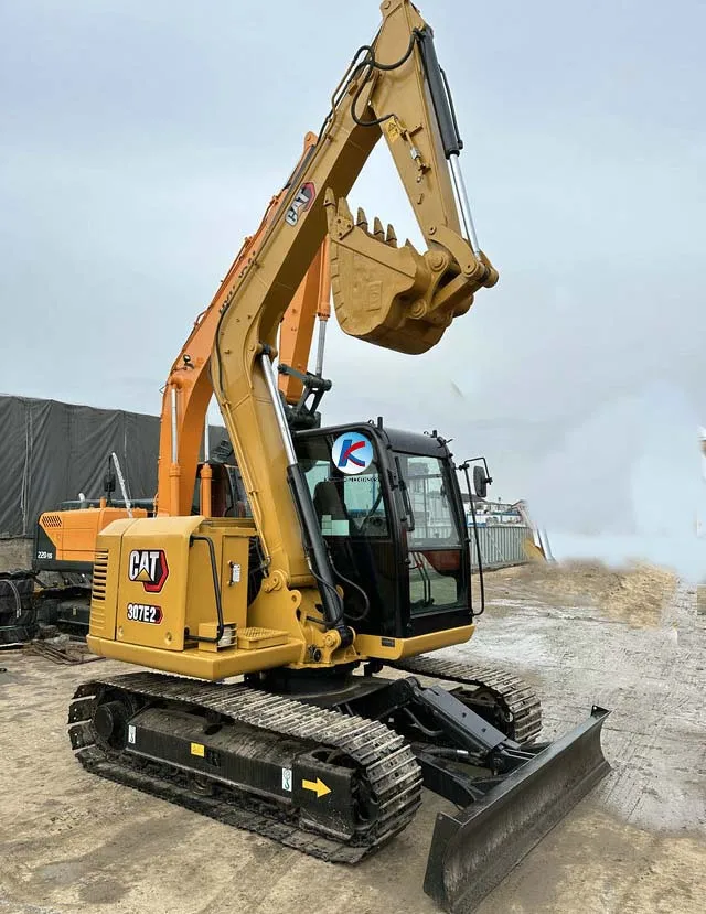 Caterpillar Excavators Cat 307e 2 Excavadora Small Cat 7 Ton Backhoe ...