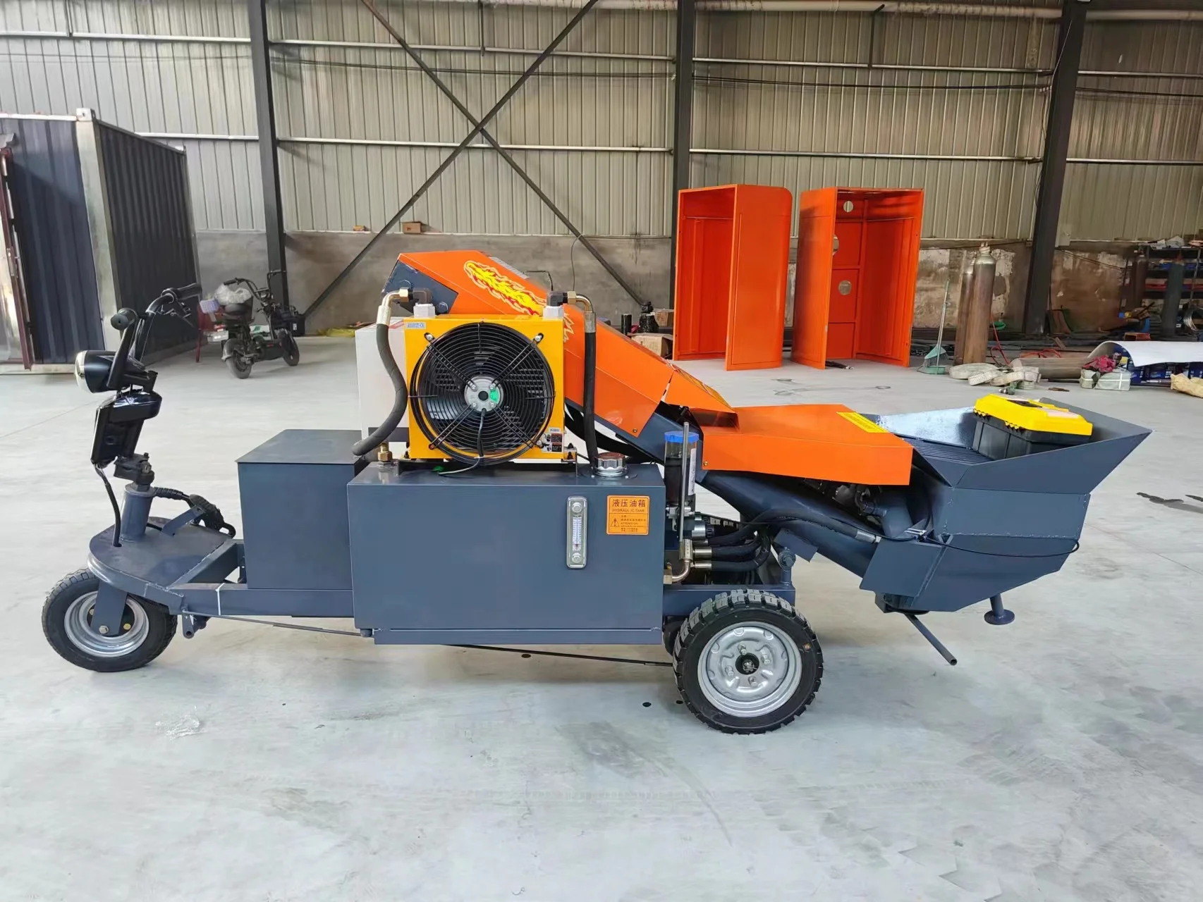 Mini Concrete Pump - High Efficiency for Secondary Construction