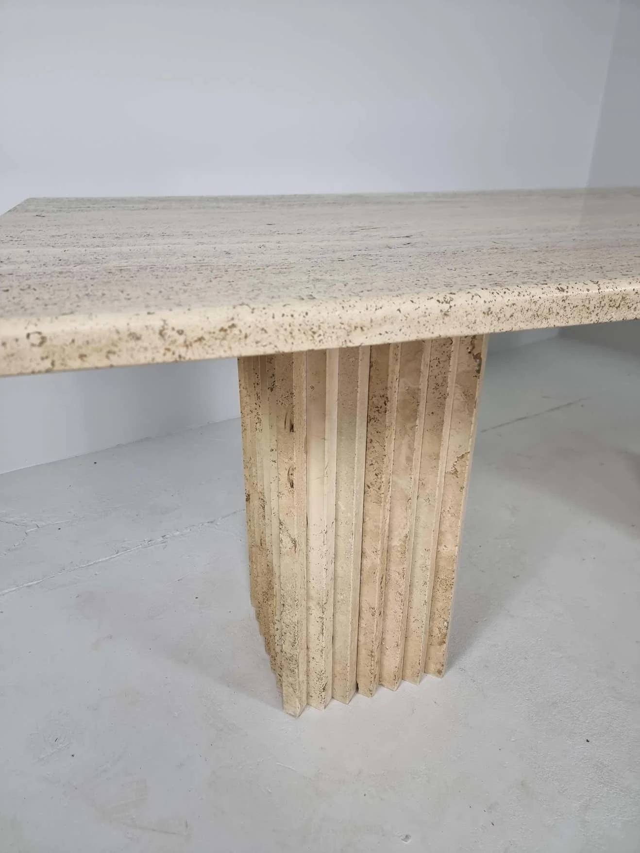 Travertine Ribbed Table Modern Design Dining Room Furniture Travertine ...