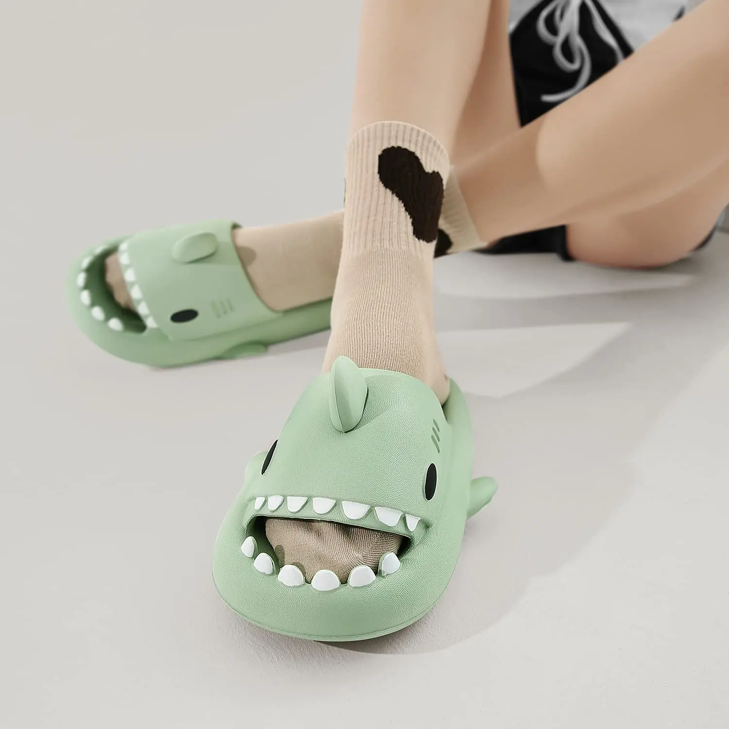 Cute Shark Slipper - Anti-Skid Flip Flops for Men & Women