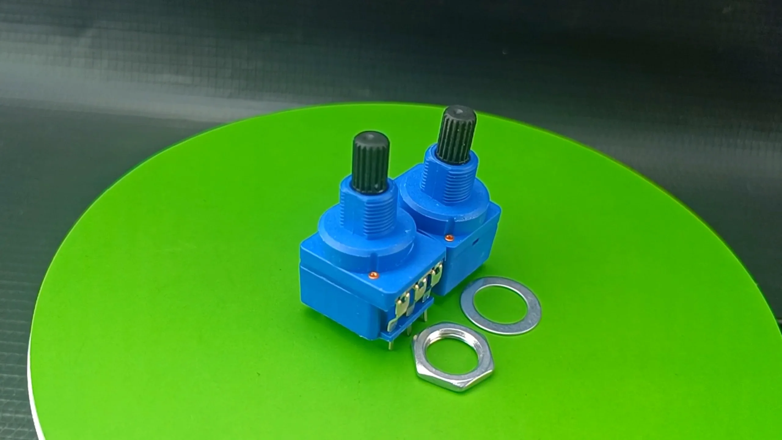 Rv17p2s 10a High Current Dimming Potentiometer With Push Switch - Buy ...