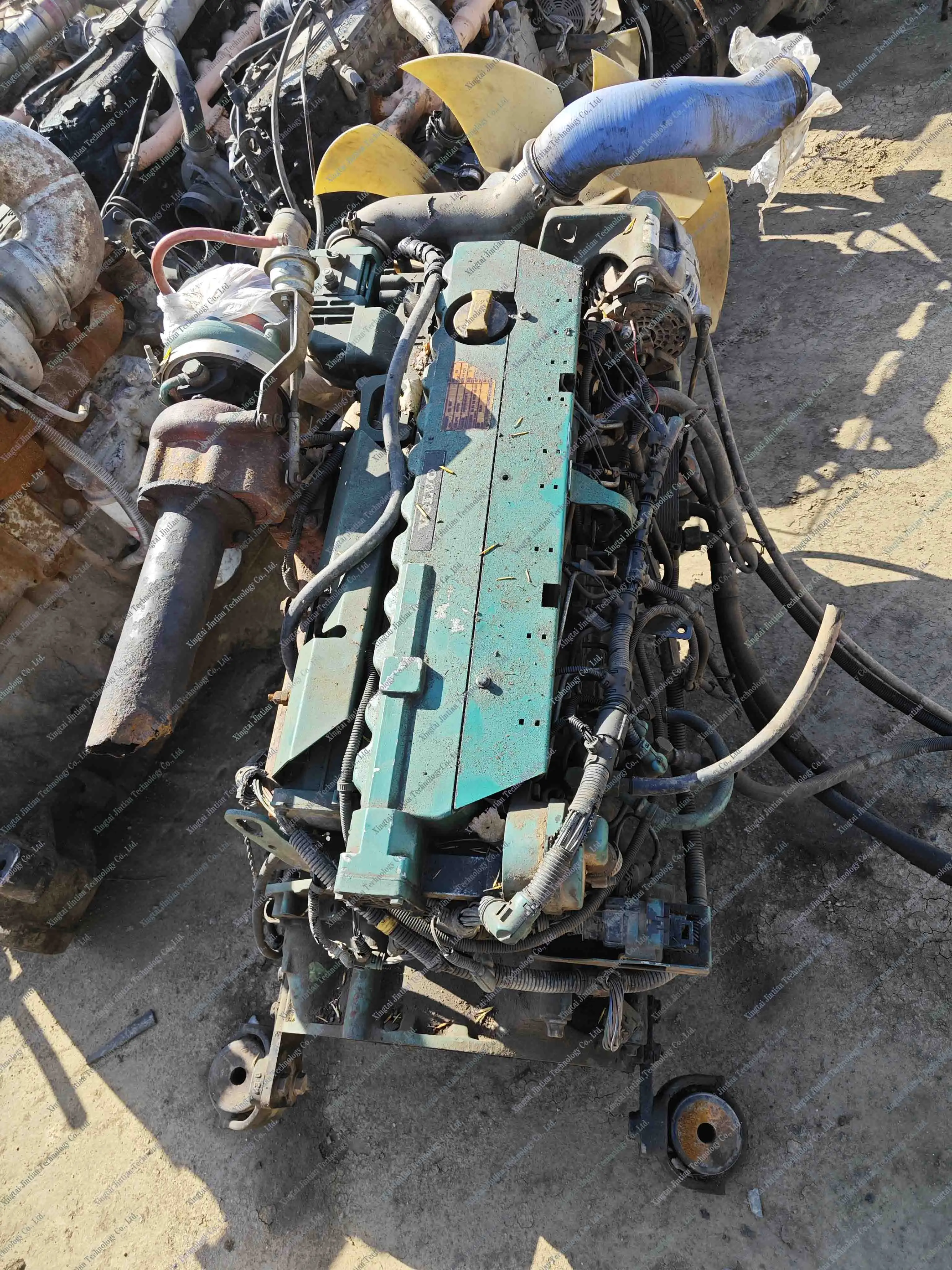 D6e Eae2 Engine Assembly For Ec210b Excavator - Buy D6e D7d Ec210b ...