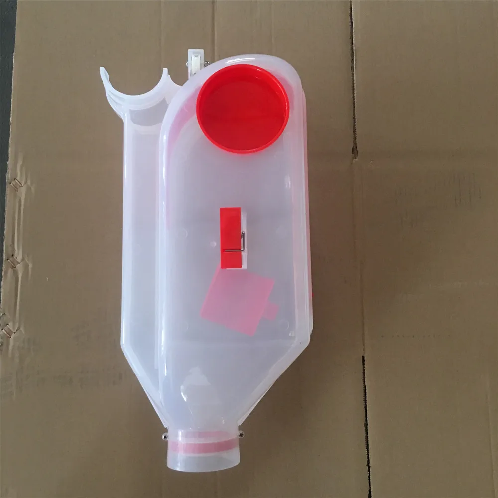 Pig Gestation Stall Plastic Drop Feeder Plastic Feed Dispenser For Pig ...
