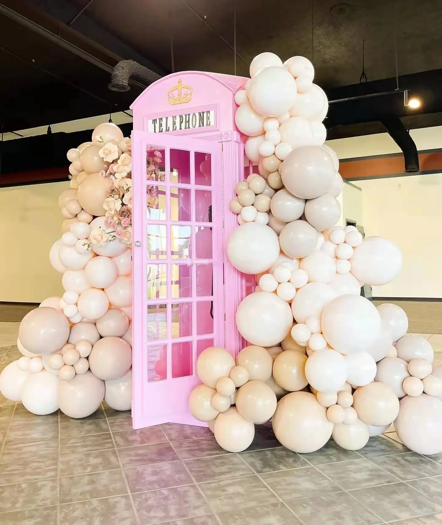 Pink Phone Booth London Style Red Pink Vintage Telephone Booth Model ...