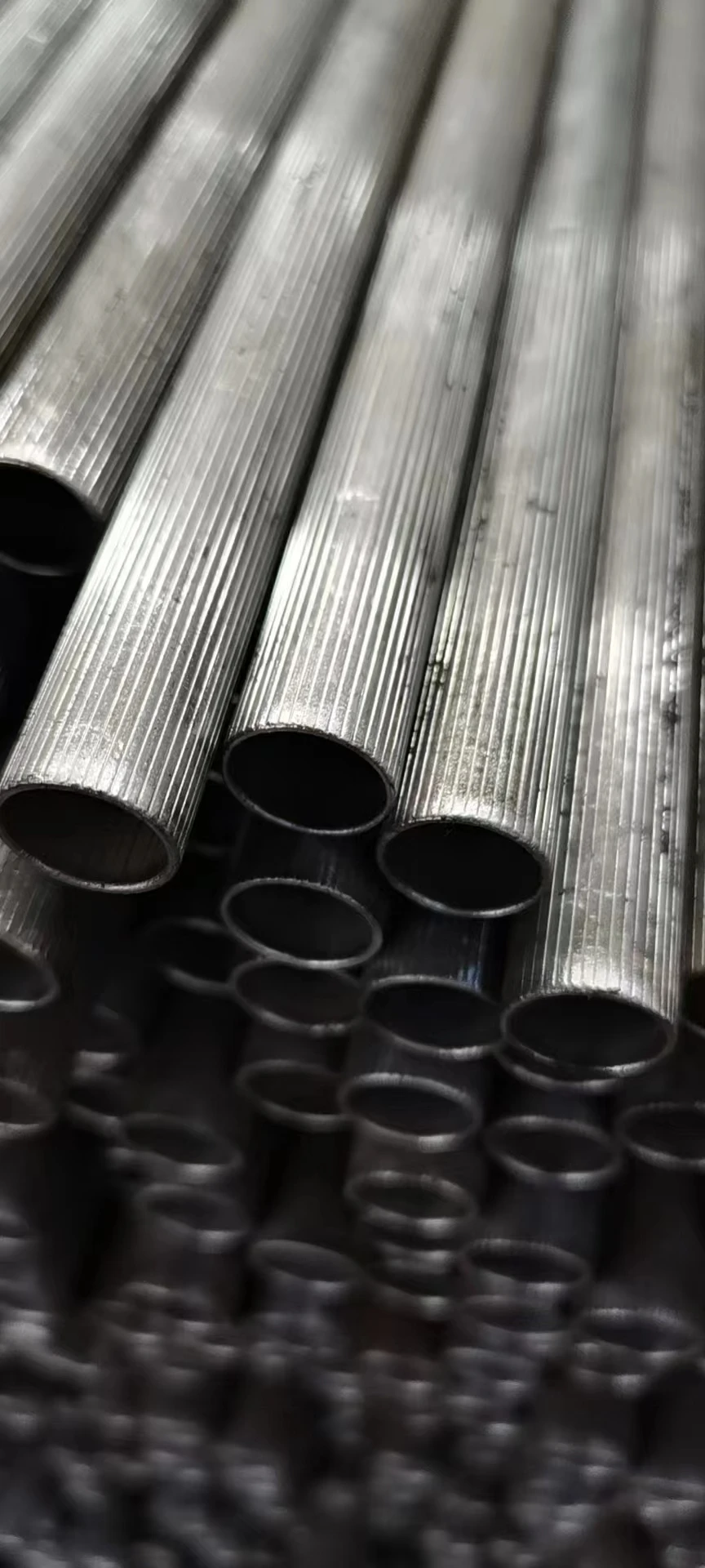 Precision Steel Pipe/tubes - Buy Precision Steel Pipe/tubes,Carbon Or ...