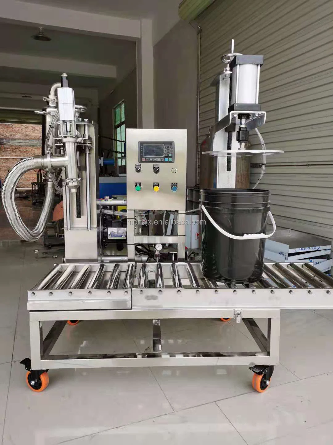 Double Nozzle Water Based Paint Weighing Packing Machine