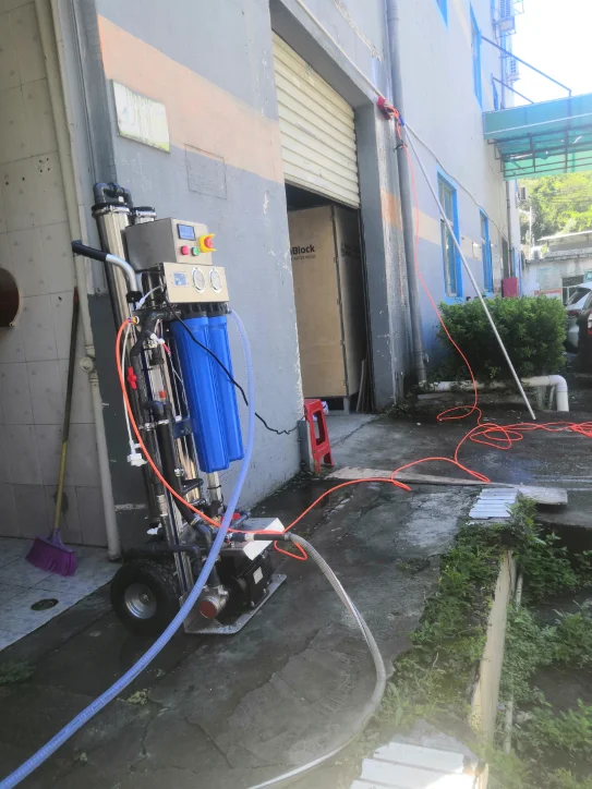 Portable Hand Push Reverse Osmosis System for Clean Water