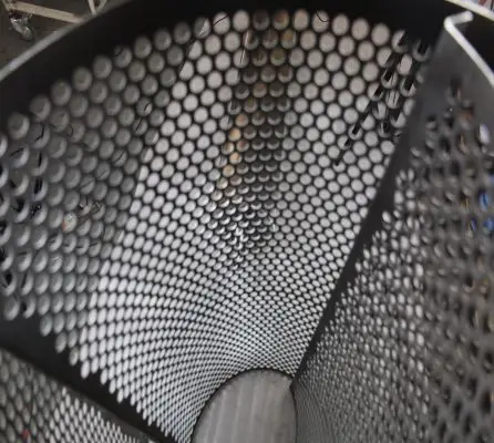 Customized Stainless Steel Wire Mesh Cylinder Screen Filter Tube - Buy ...