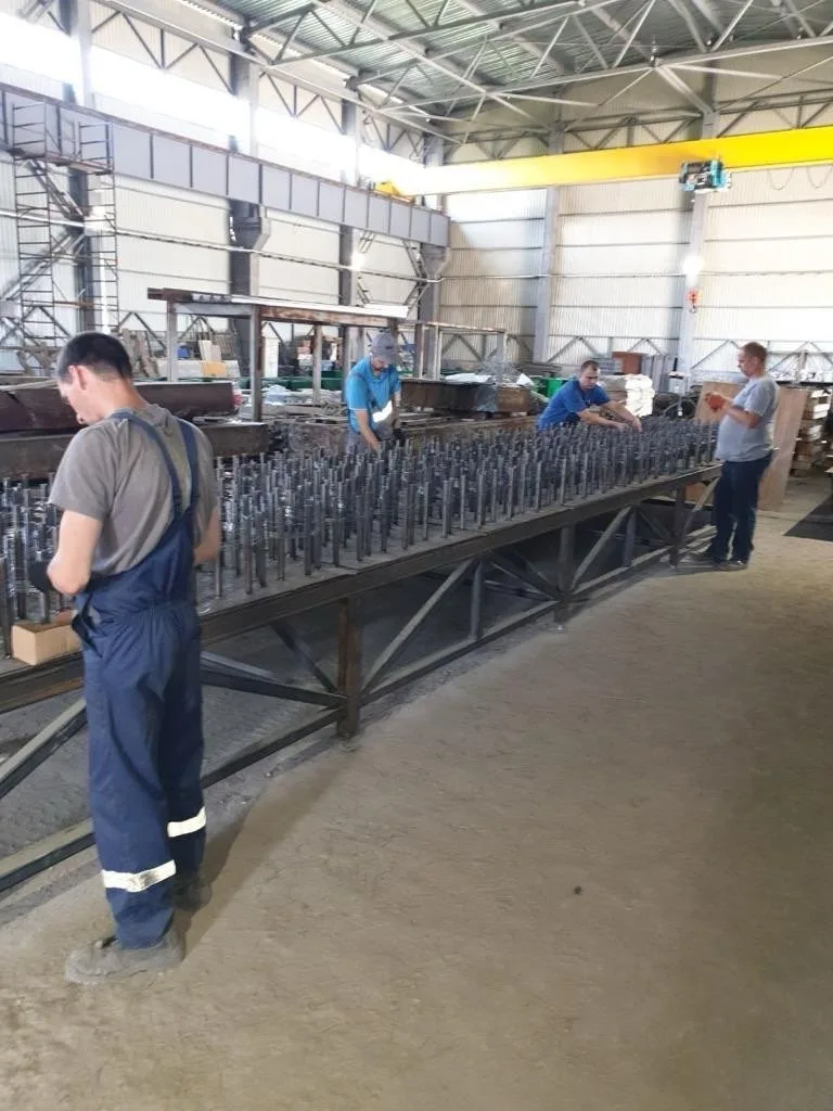 Fence Inconspicuous Obstacle Fence Security Barrier Putanka Wire Woven ...