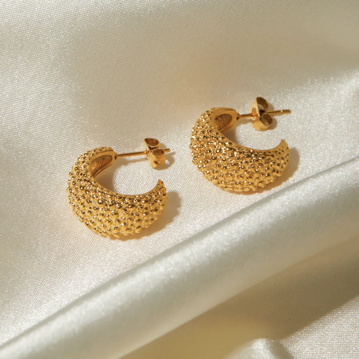 Design 18K PVD Gold Stainless Steel Jewelry Texture Faux Bead CC Big ...