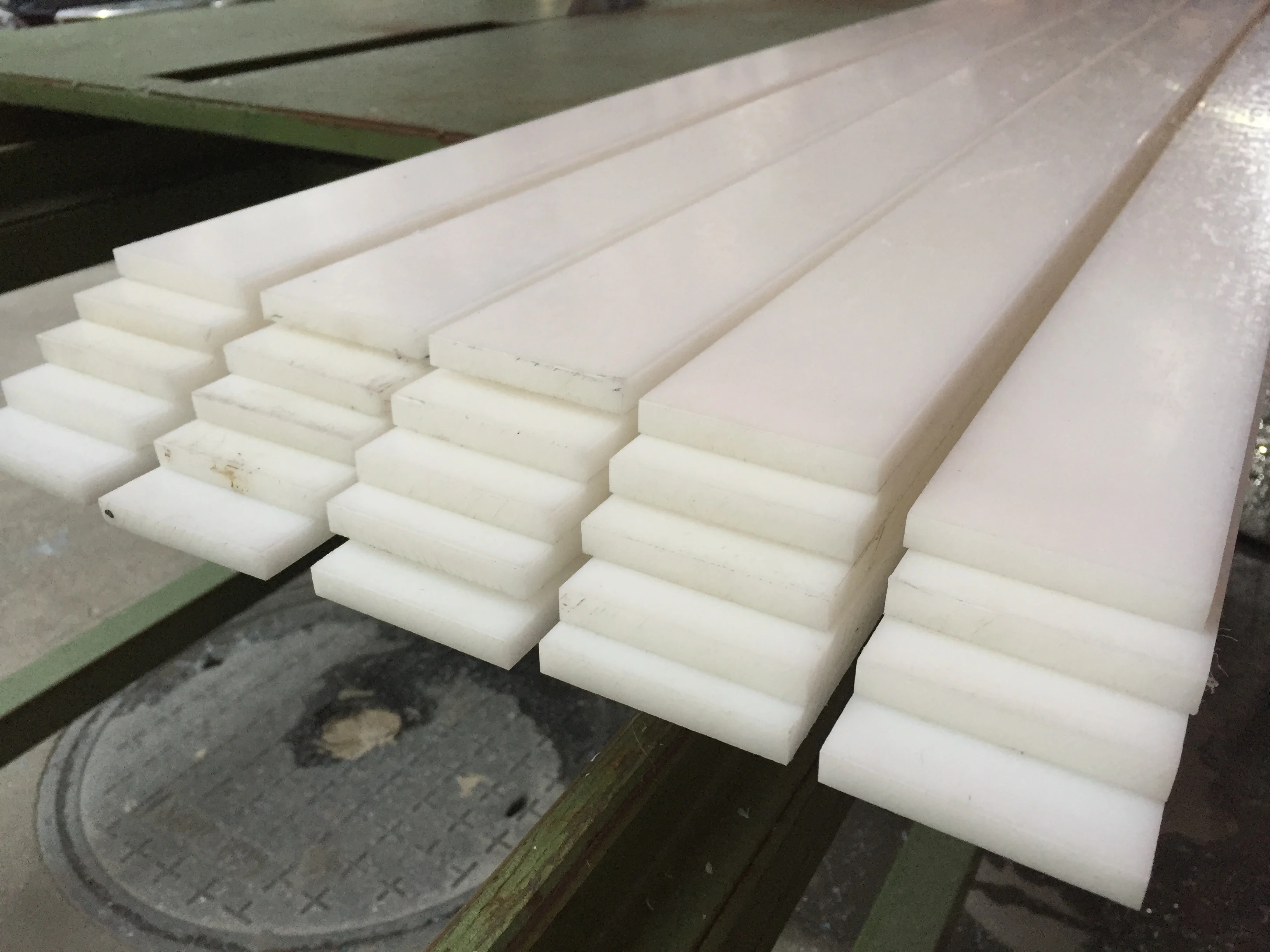 100% Pure PTFE Sheets - Durable, High-Performance Thermocol