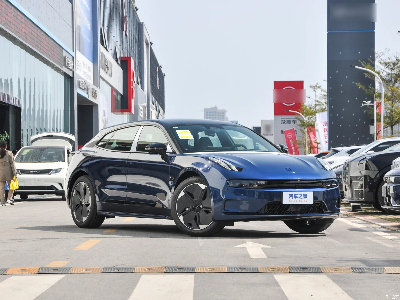 Geely Zeekr 001 You 2023 Year 1000km Range 140kwh Ev Medium Large ...