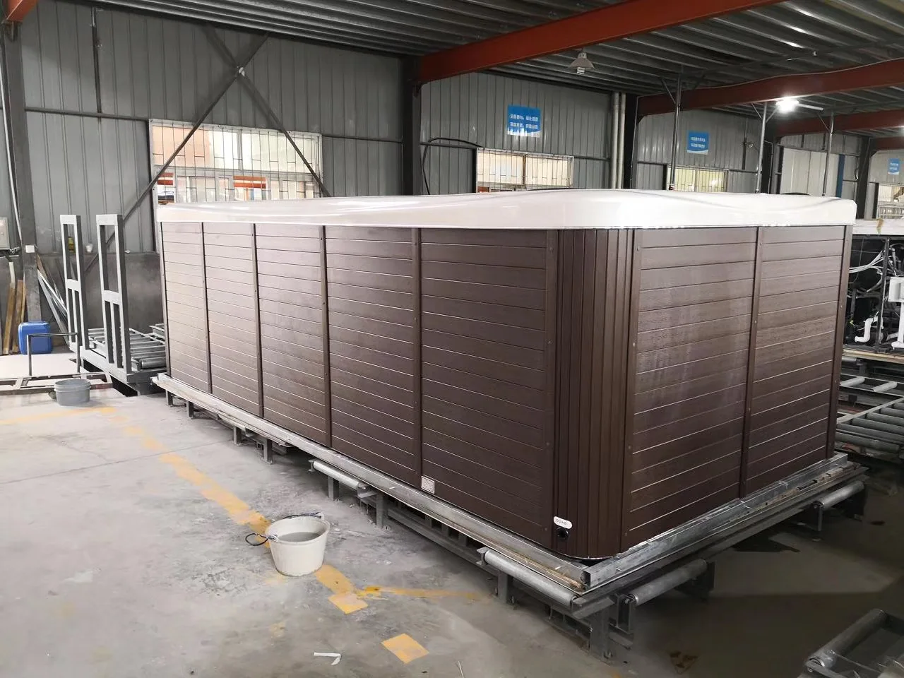 Luxury Swimming Pools Outdoor Large Acrylic Swim Spa Jets with Counter ...