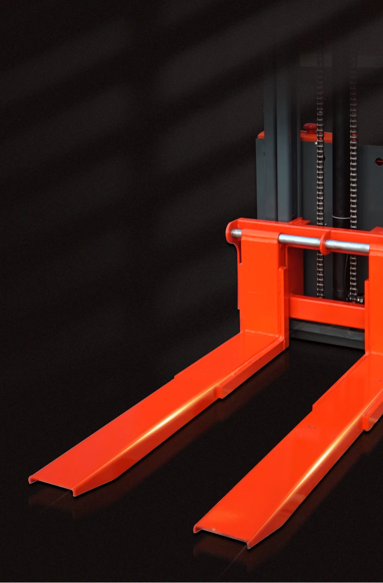 Innolift Self Loading Stacker - 1.5 Ton Full Electric Pallet Stacker