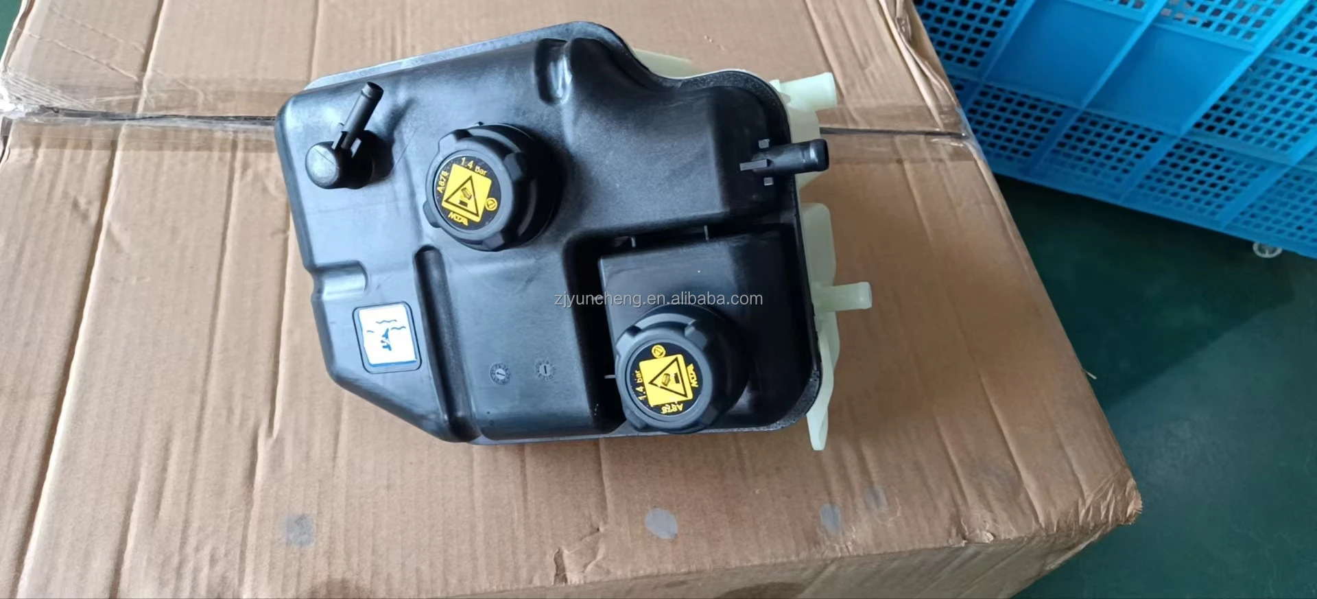 For Maserati Geberit,Levante,Quattroporte Expansion Tank Assembly ...