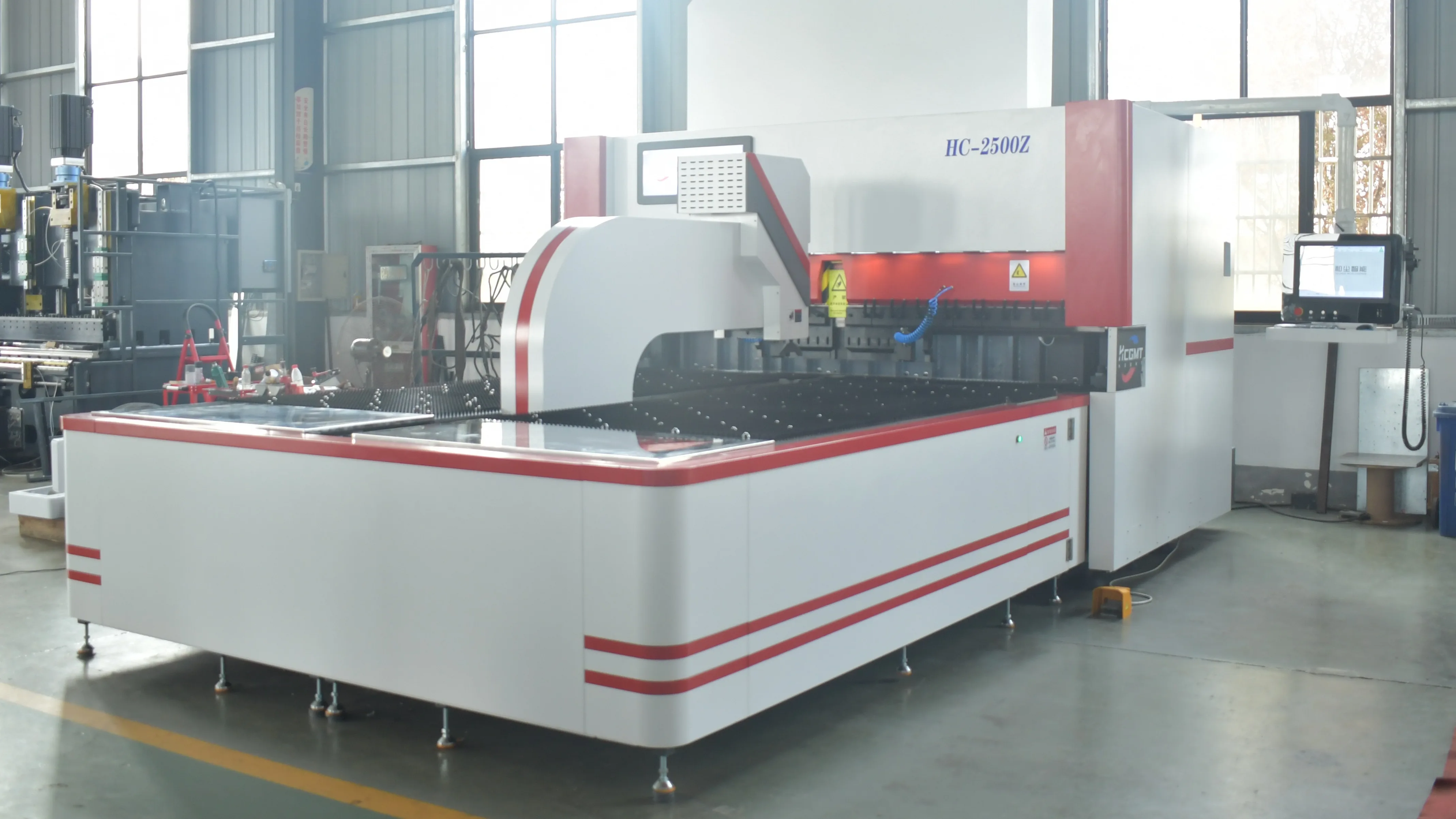 High Efficiency 2500mm*1500mm Sheet Metal Cnc Automatic Bending Machine ...