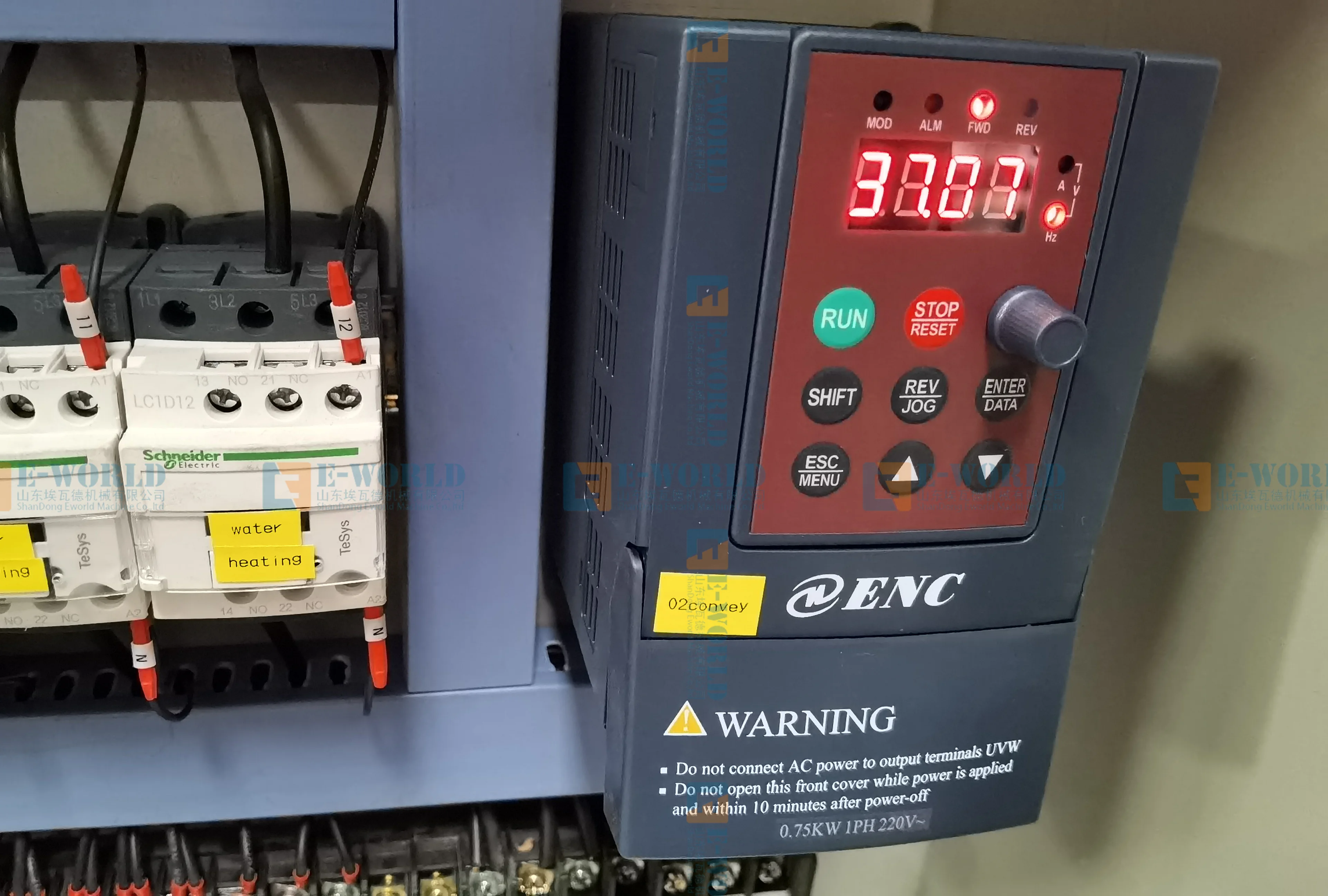 Convenient In Use Glass Sheet Cleaning Machine Vertical Glass Washing ...