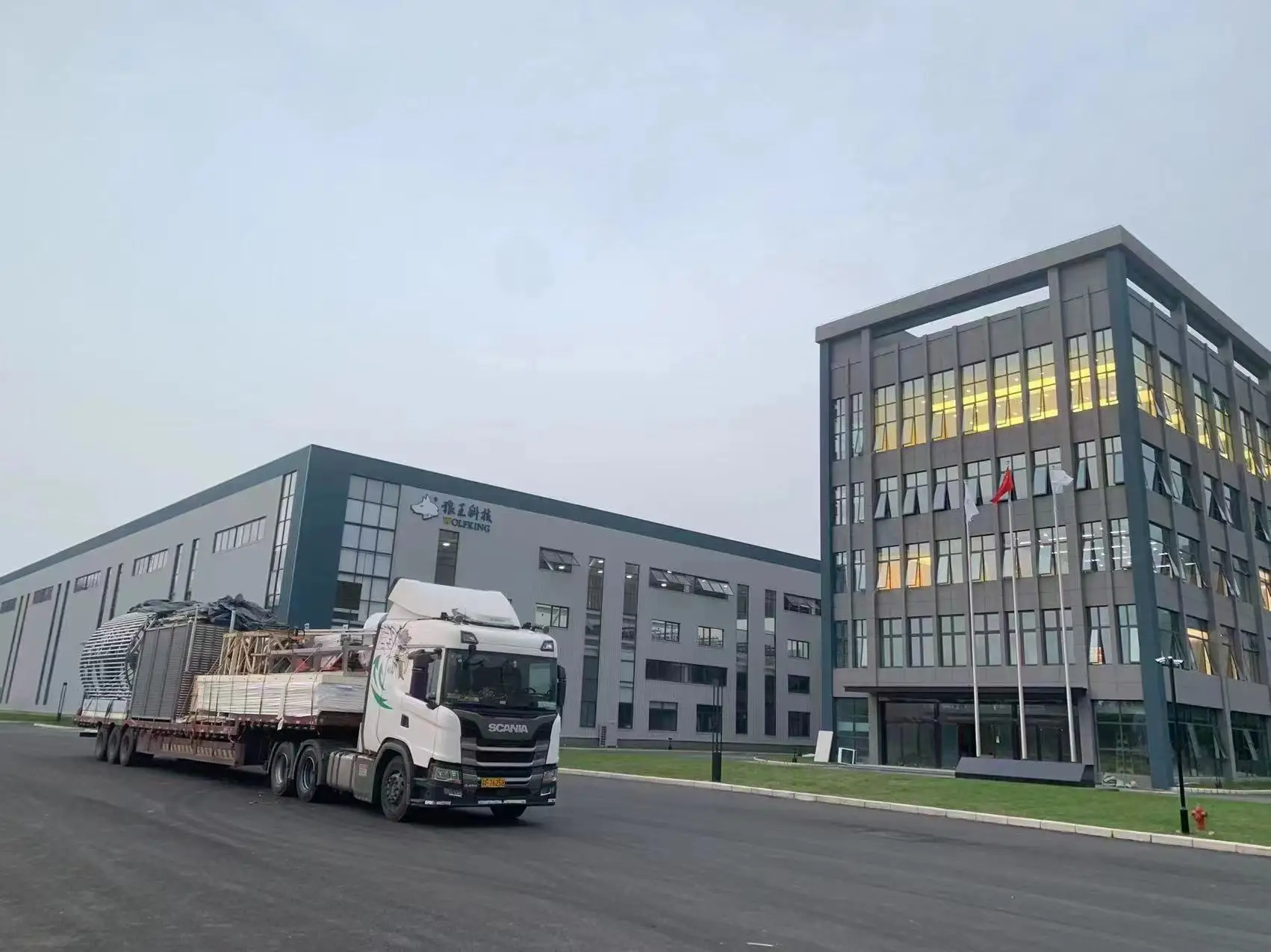 Multifunctional Spiral Freezing Machine With Huge Freezing Capacity And ...