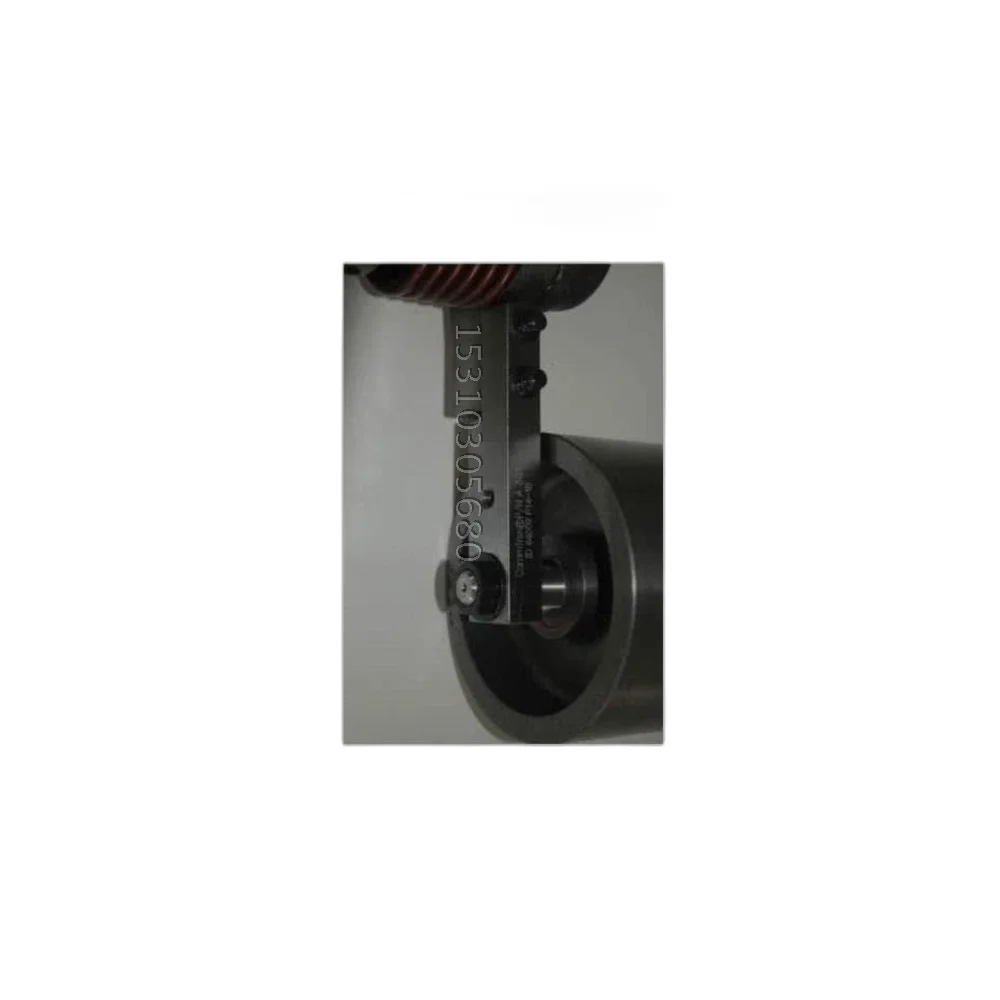 Cummins KTA38 KTA50 Diesel Engine Fan Idler Pulley Assembly