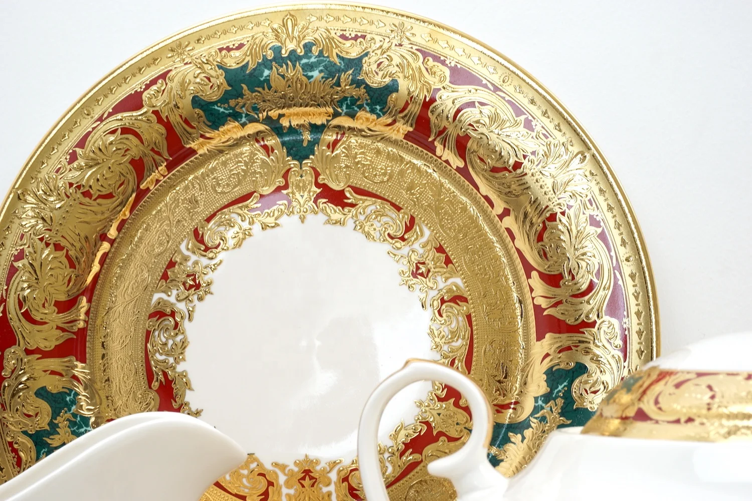 Red and Green Royal New Bone China Embossed Gold Dinnerware Sets