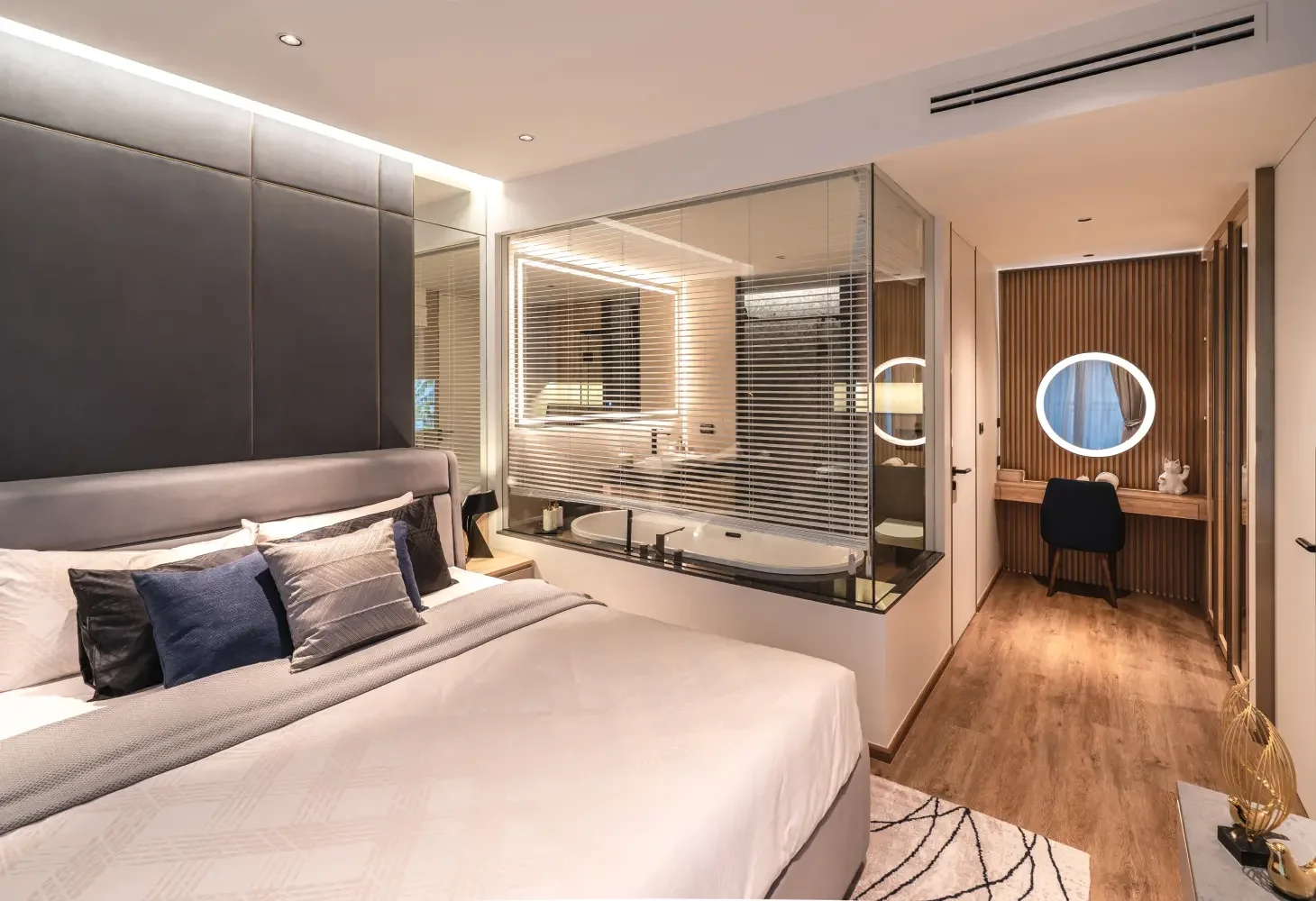 Creation Hotel Project 5 Star Hotel Wood Laminated Hotel Bedroom ...