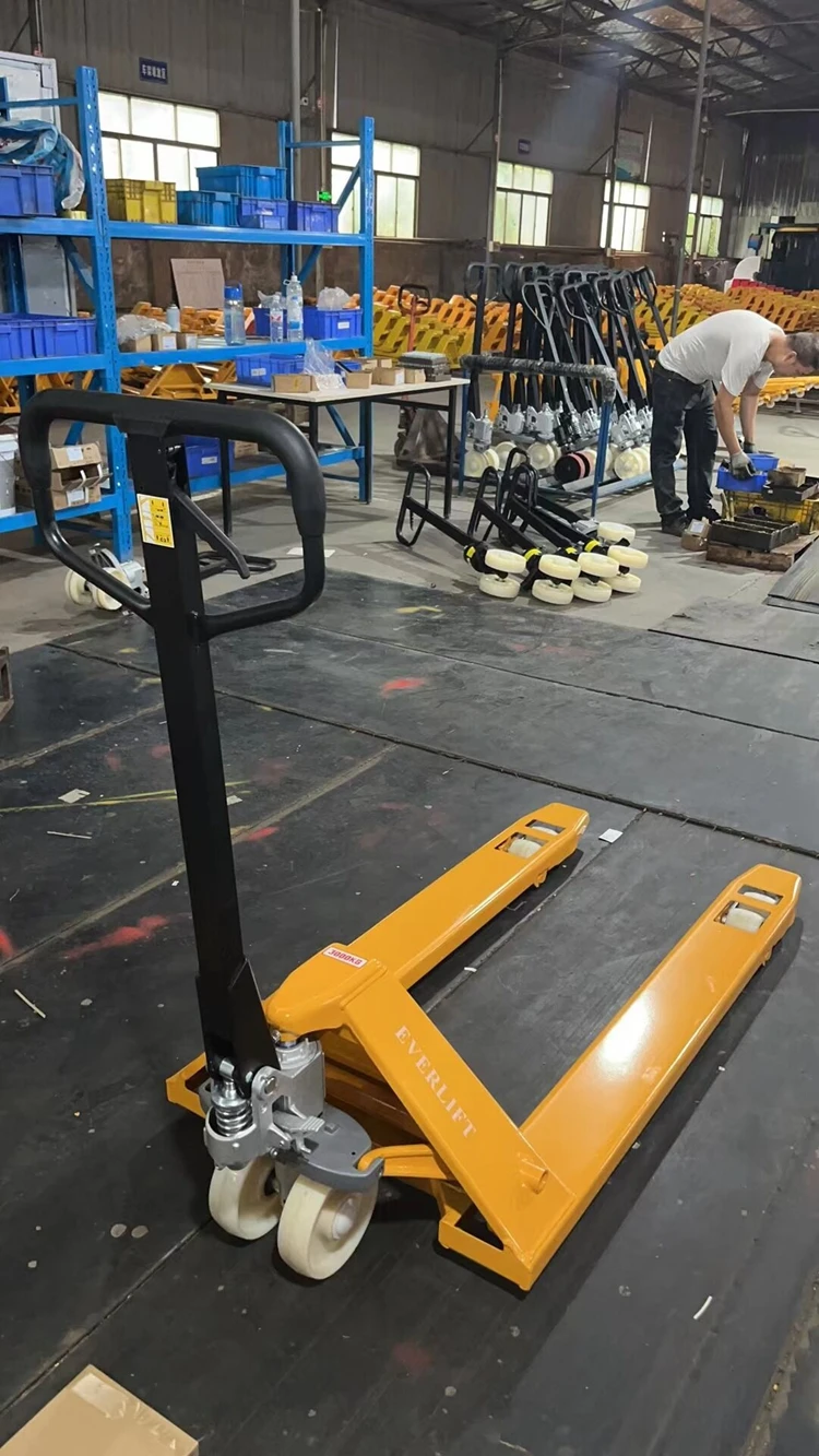 Manual Pallet Jacks - HELI Hand Pallet Trucks for Warehouses