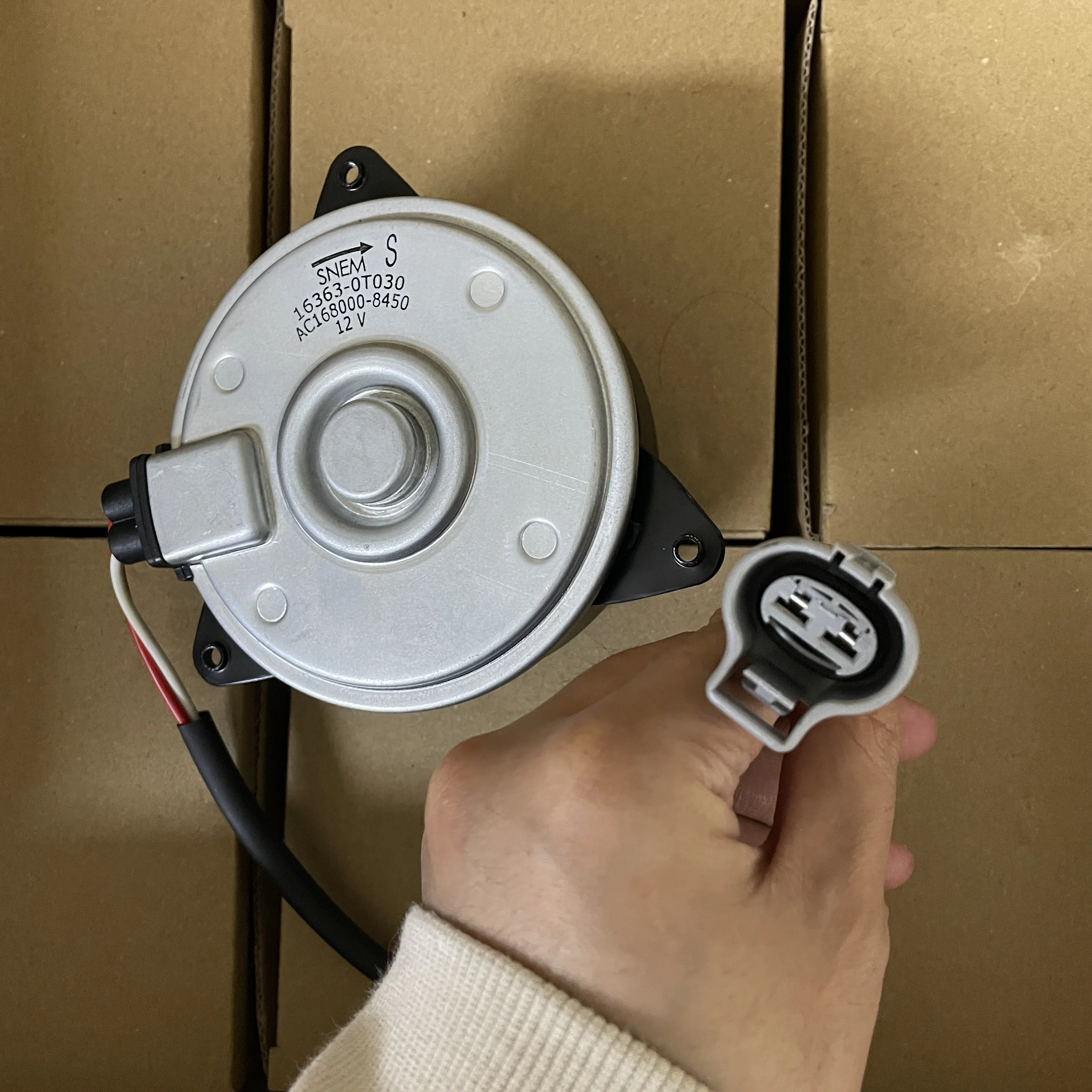 Radiator Cooling Fan Motor For Toyota Corolla 16363-0t030 168000-8450 ...