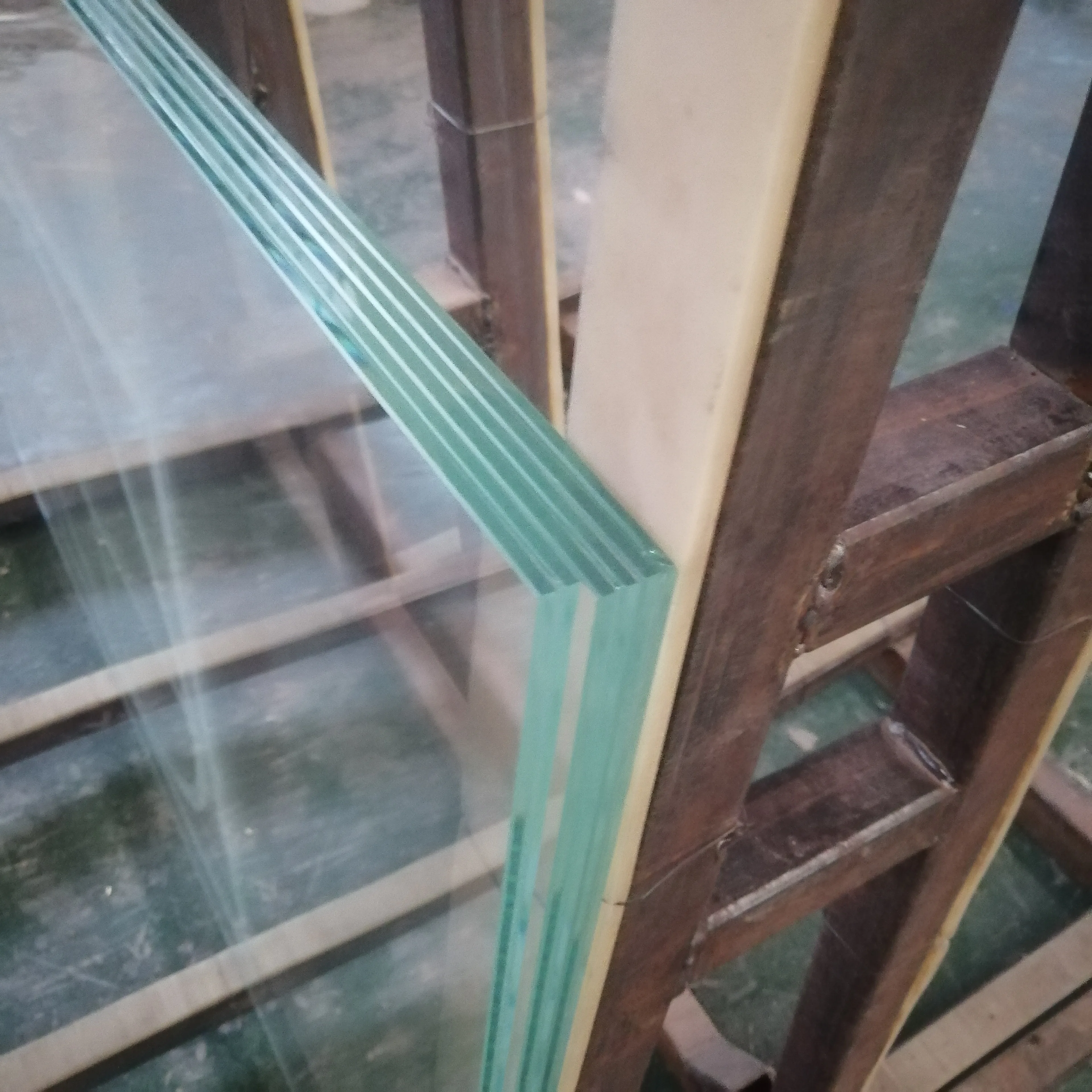 Alibaba.com: 6mm-12mm clear laminated bulletproof glass for commercial ...