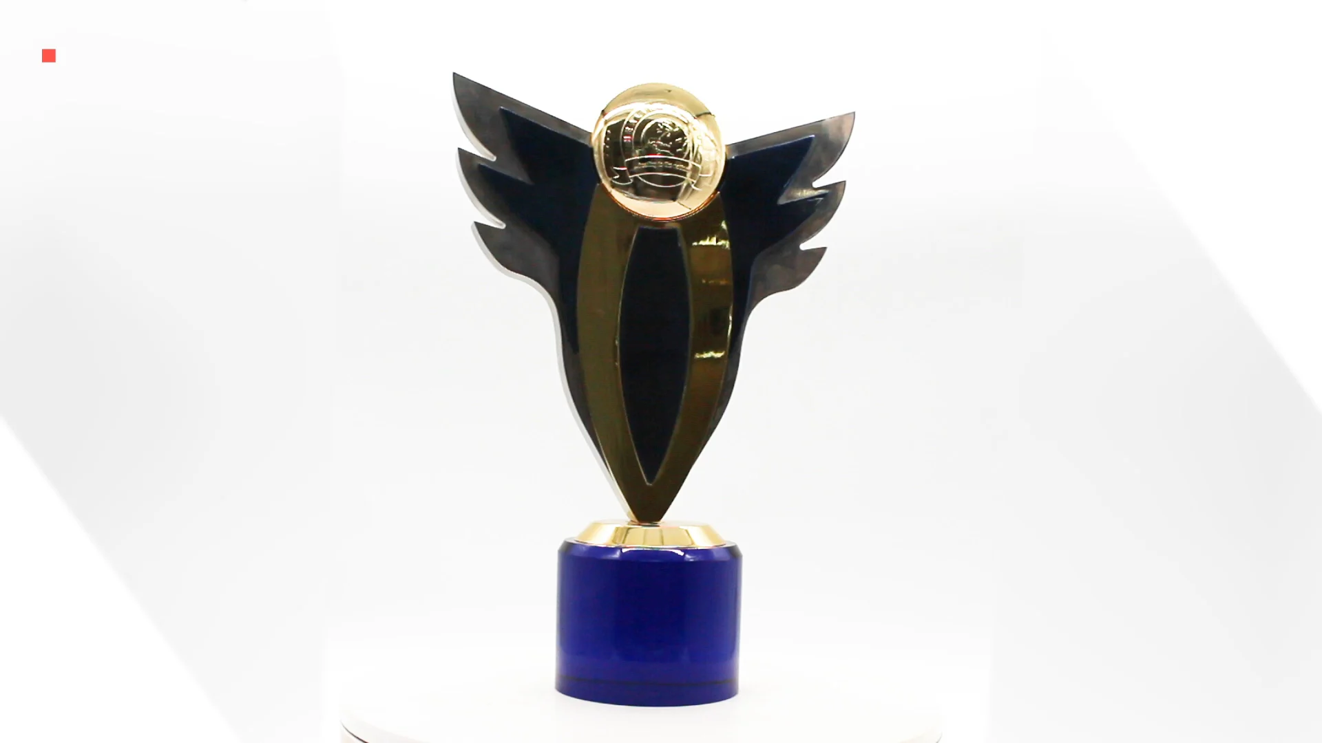 High Quality Custom Trophy Metal Crafts Sports Football Basketball Golf ...