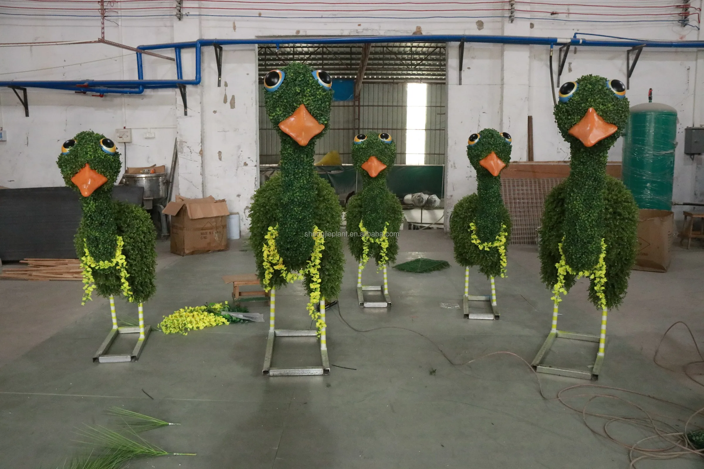 Artificial Topiary Animal - High Simulation Grass Sculpture