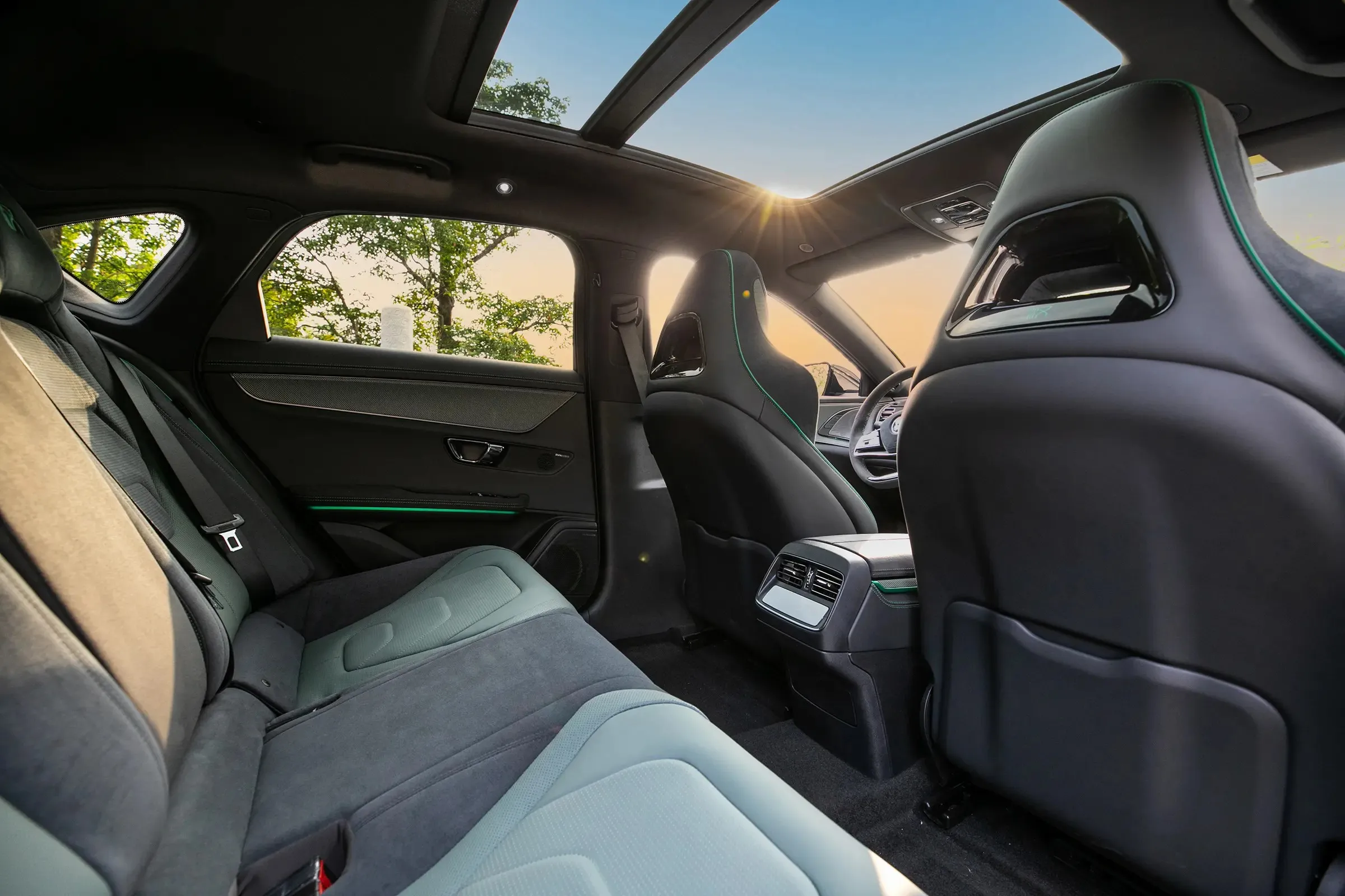 Deposit BYD Han EV 2025 701km FWD High Performance Ultimate Edition ...