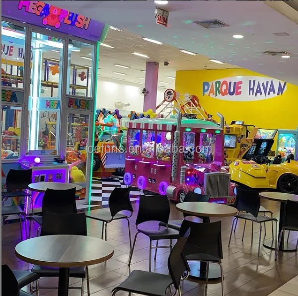 6 Player Prize Cube Crane Carousel Crane Claw Machine for Entertainment