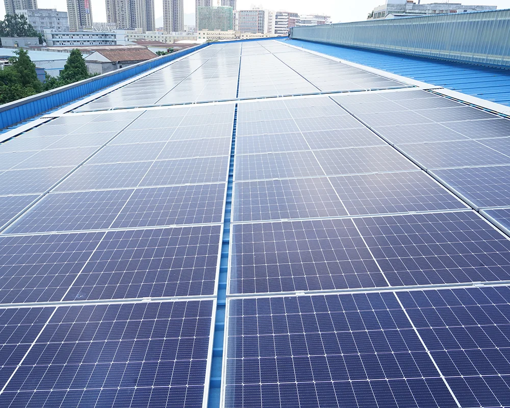 用于TOPCon技术的N型双面144pcs半电池单太阳能电池板系统555w-575W TOPBiHiKu6 560W 565W 570W ...