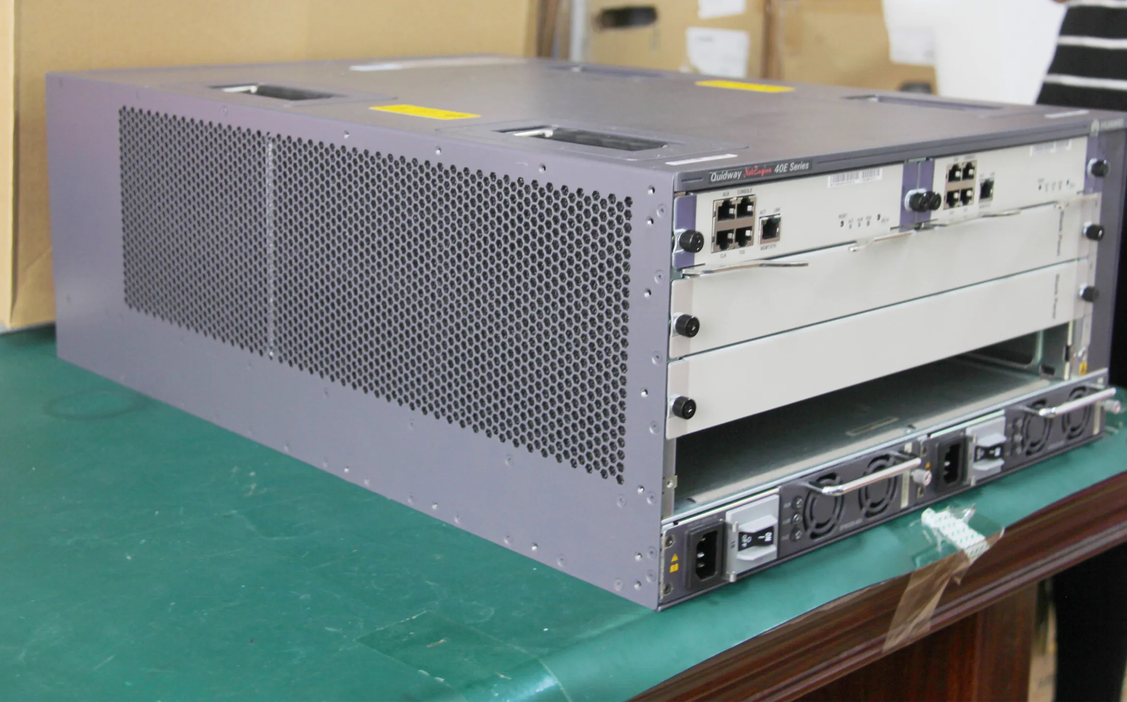 NE40E-X3 라우터 NE40E X3 X8 X16 ne40e| Alibaba.com